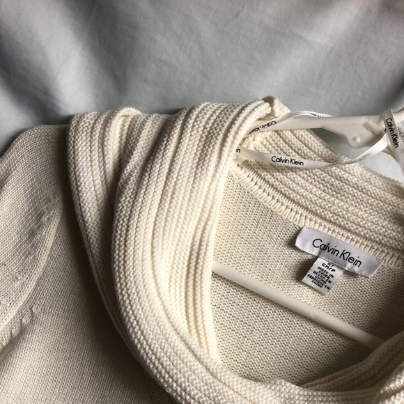 Calvin Klein | Sweaters | White Small Calvin Klein Knit Long Sleeve ...